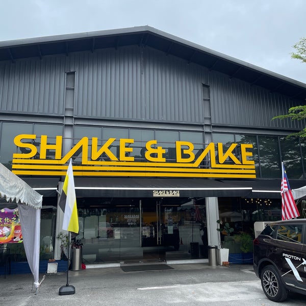Shake & Bake Cafe - Ipoh, Negeri Perak