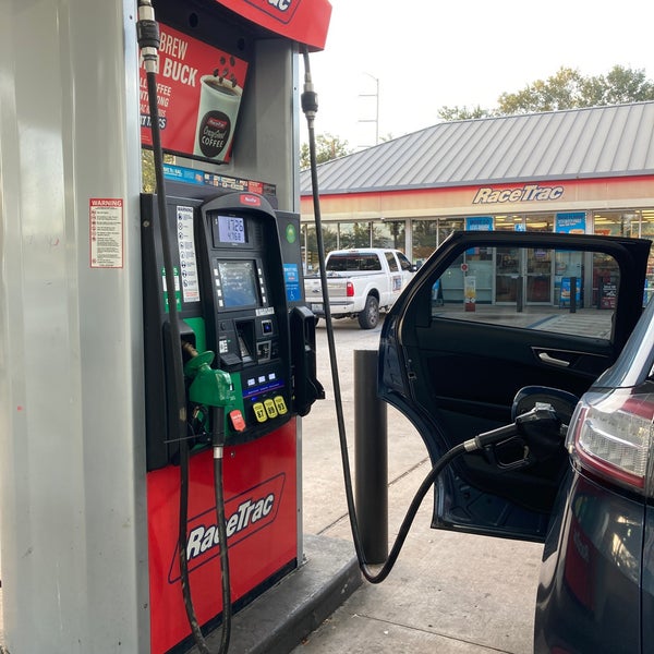 RaceTrac - Fuel Station