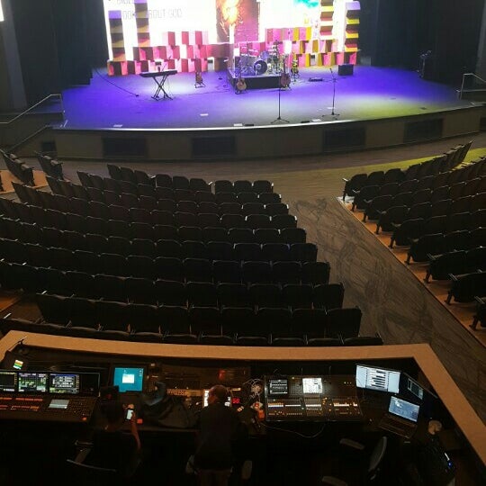 Photos at Perimeter Church - 7 tips