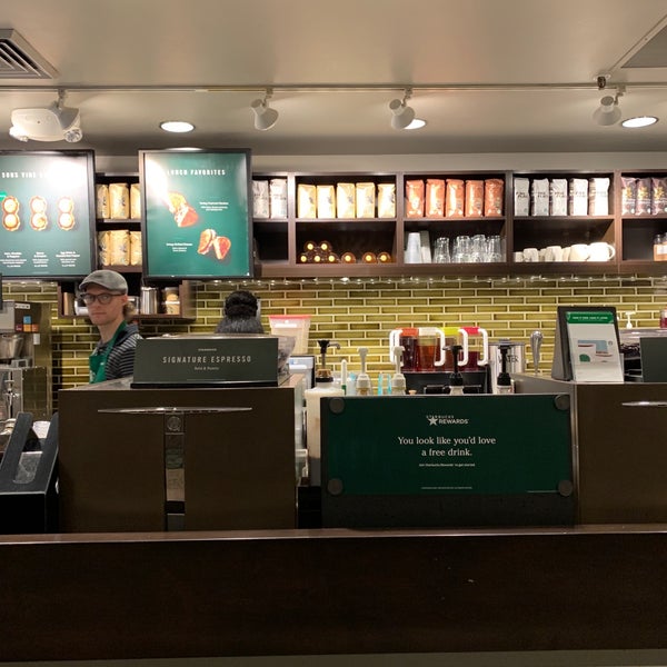 Starbucks - Seattle Central Business District - 12 tips
