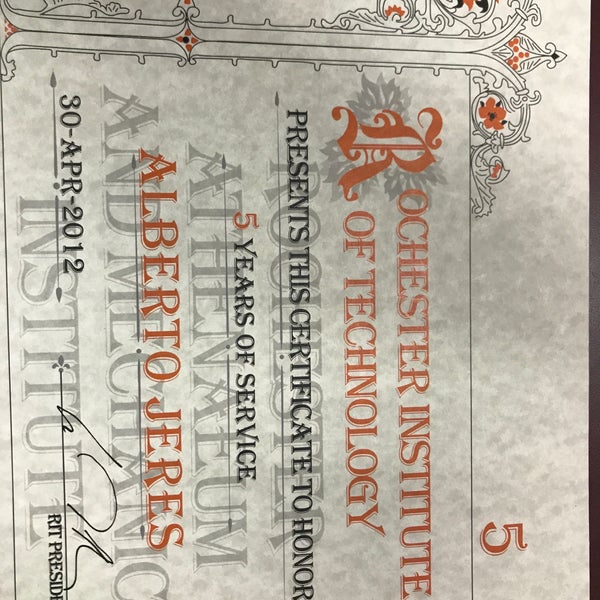 Sol Heumann Hall - College Residence Hall in Rochester