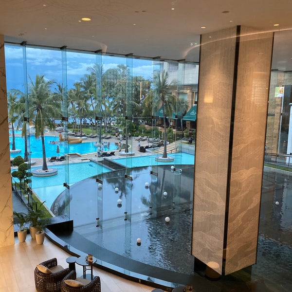 Hilton Resort Club Lounge - 17th Flr. Hilton Hua Hin Resort & Spa