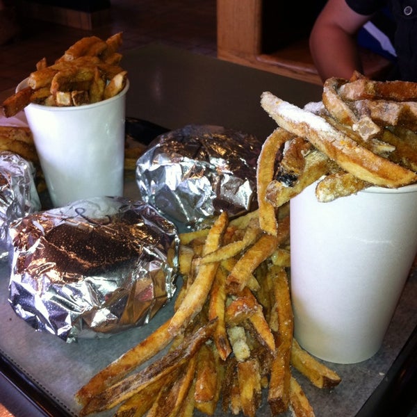 mojo burger co. (Now Closed) - Burger Joint in Joplin