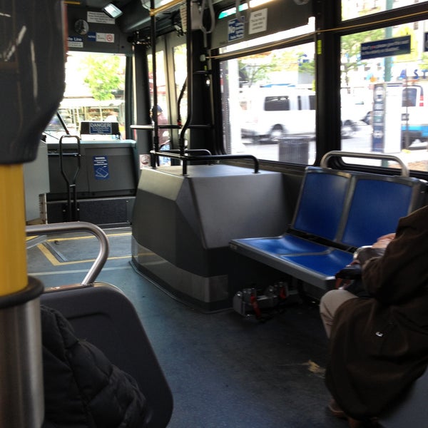 MTA Bus - E 23 St & 1 Av (BM1/BM2/BM3/BM4/M9/M23/M34-SBS/X2/X5/X14/X37 ...