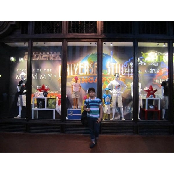 Universal Studios Singapore VIP Lobby