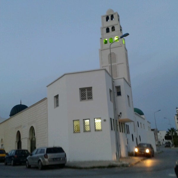 mosquée el agba جامع العڨبة - Mosque