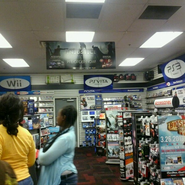 GameStop - Video Games Store