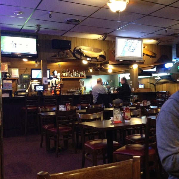 Apogee Pub & Restaurant - 14125 SE 171st Way