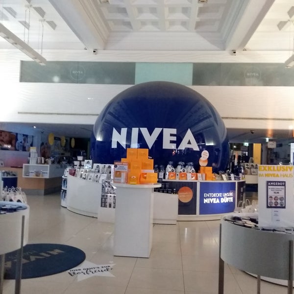 Photos at NIVEA Haus Berlin - Cosmetics Store in Unter den Linden