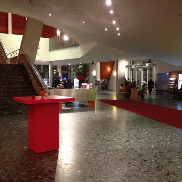 Nieuwe Luxor Theater - Theater in Rotterdam