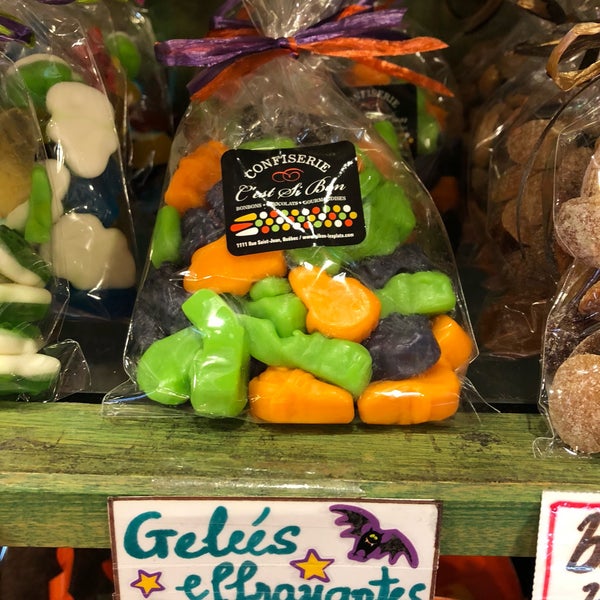 Confiserie C'est si bon - Candy Store in Vieux-Québec