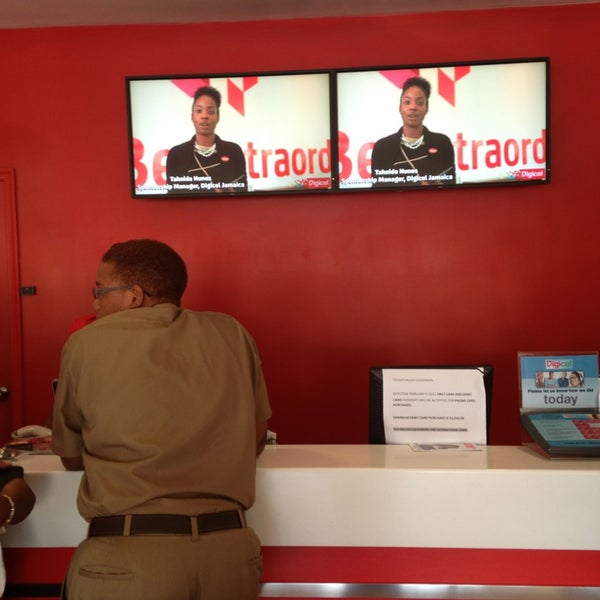 Digicel - Mobile Phone Store in Kingston