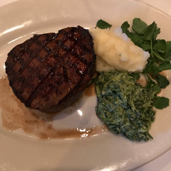 Morton's The Steakhouse - 24 tips