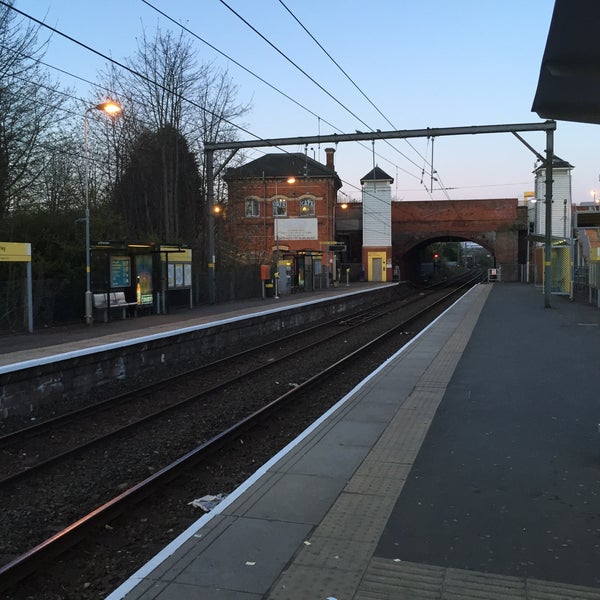 Timperley Metrolink Station - Tram Station in Timperley