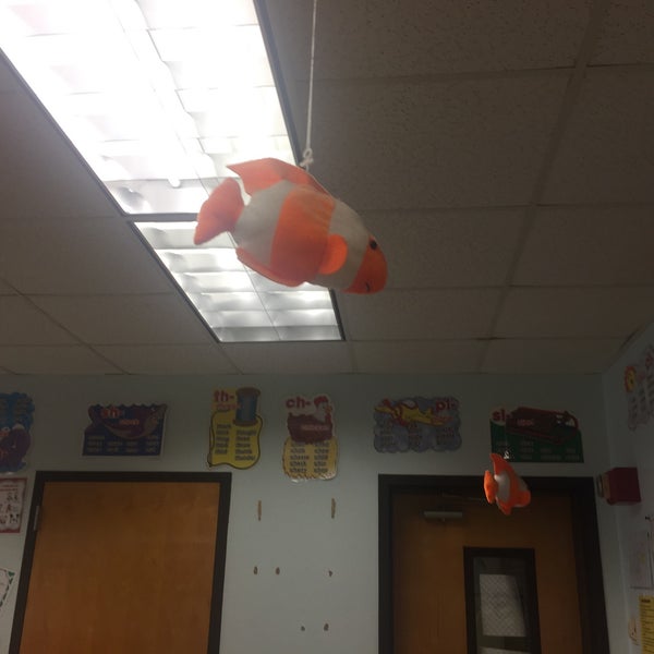 Neptune Beach Elementary School - Elementary School