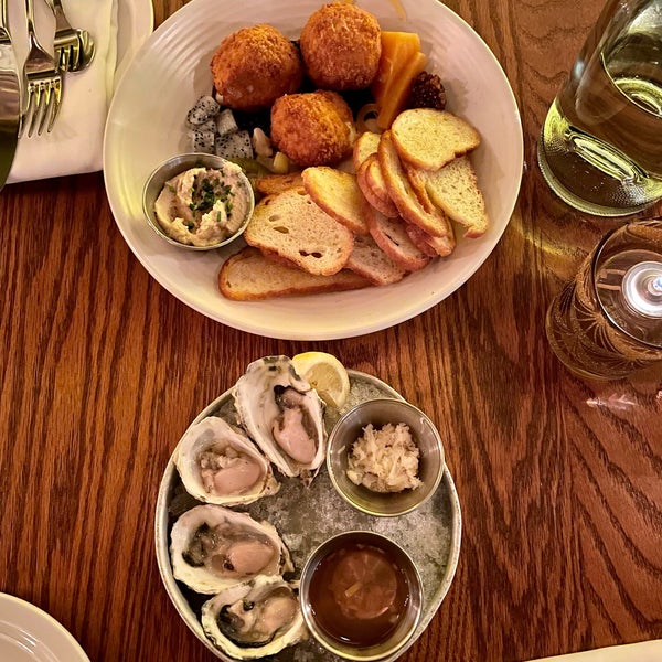 Little Jumbo - Downtown Victoria - 22 tips from 452 visitors