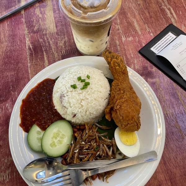 Paddy Cafe & Restaurant - Coffee Shop in Kepala Batas