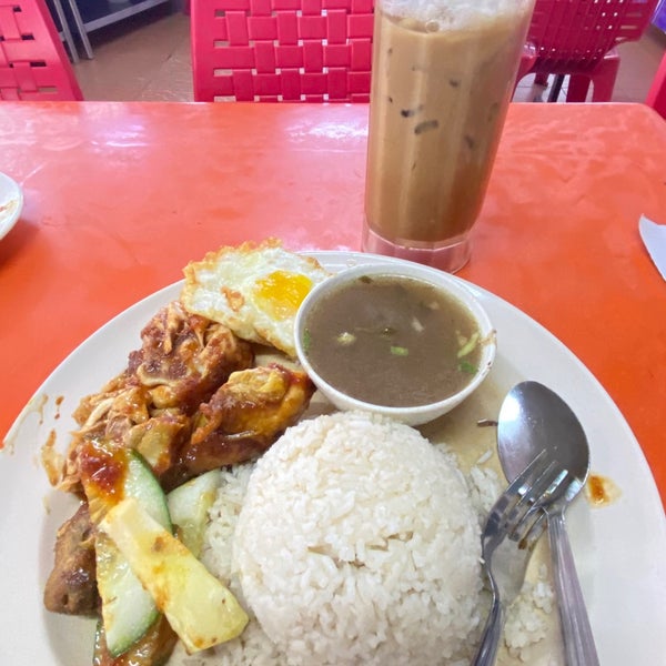 Pak Ayob Tip Top Corner - Lembah Pantai - Pantai Dalam