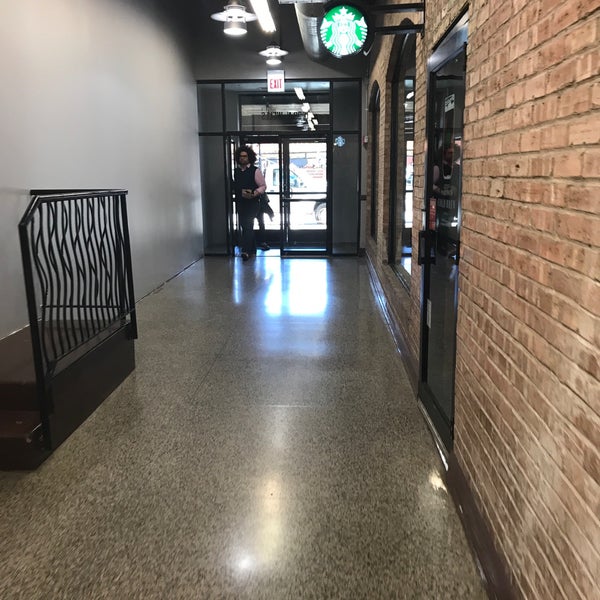 Pipers Alley Mall - Shopping Mall in Old Town Triangle