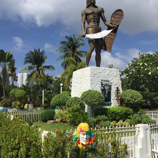 Photos at Mactan Shrine - 42 tips from 3445 visitors