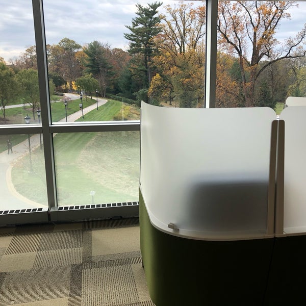 Loyola/Notre Dame Library - College Library in Northern Baltimore