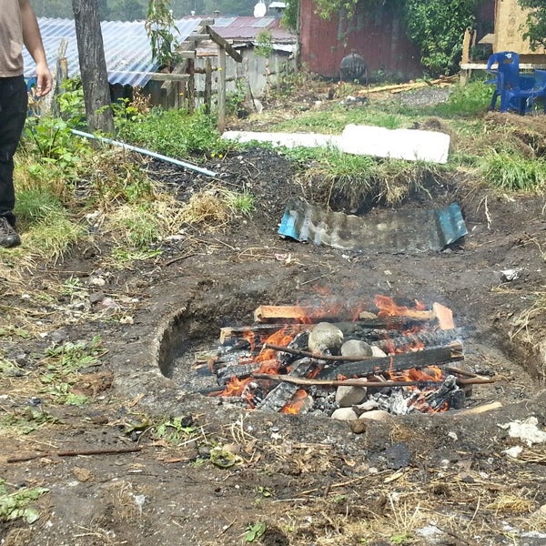 Curanto En Hoyo