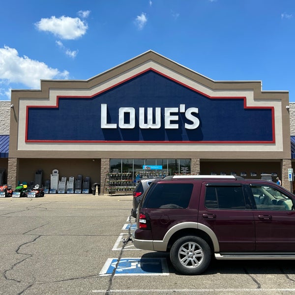 Lowe's - Hardware Store