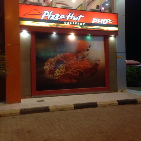 Photos at Pizza Hut - Pizzeria in Kuwait City