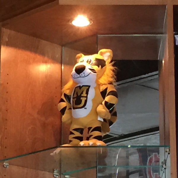 Bengals Bar and Grill (Now Closed) - Flat Branch - 34 tips from 2532 ...