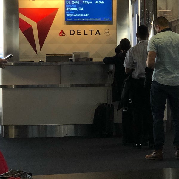 Photos at Gate B45 - Airport Gate in Newark Airport and Port Newark