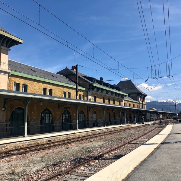 Photos at Gare SNCF de Latour de Carol - Enveitg - Enveitg, Occitanie