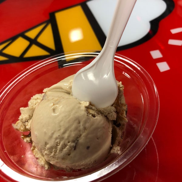 The Ice Cream Stop - Ice Cream Parlor in Richmond Hill