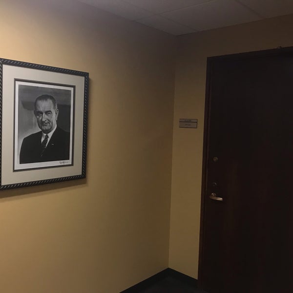 J.J. Pickle Federal Building - Government Building in Downtown Austin