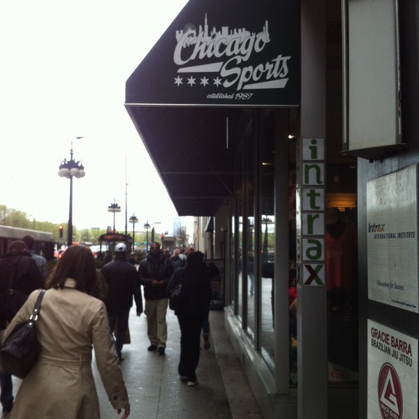 Chicago Sports & Novelty - The Loop - Chicago, IL