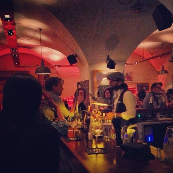 Fedora Bar+Kitchen - Altstadt - Ledererstraße 5
