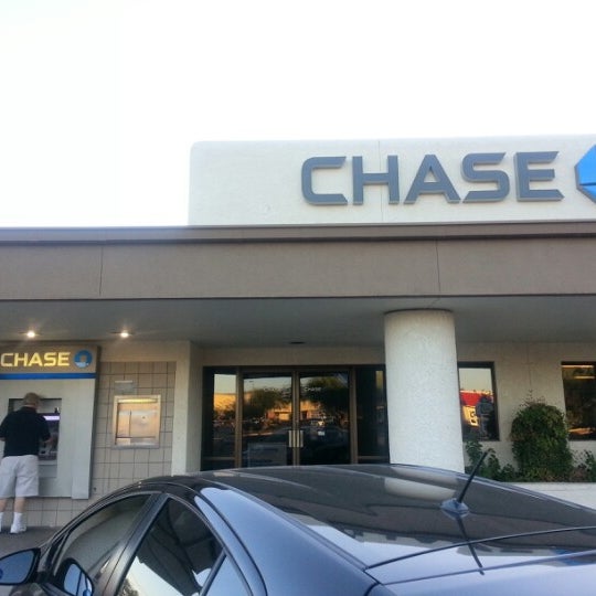 Chase Bank - 66 visitors