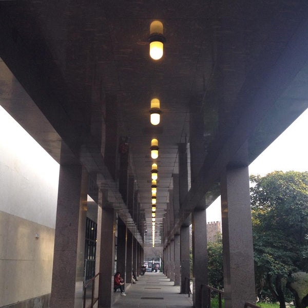 Poste Italiane - Via Marmorata, 4