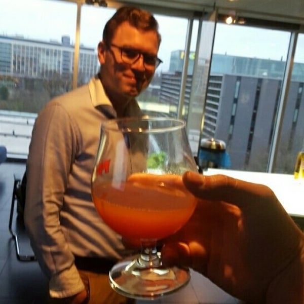 ASML building 22 / HTC