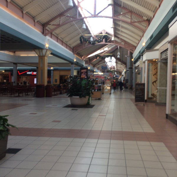 Steeplegate Mall - Concord, NH