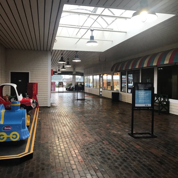 Kittery Premium Outlets - Kittery, ME