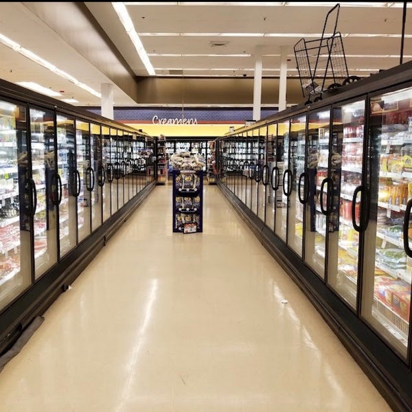 Star Market - Grocery Store in Boston
