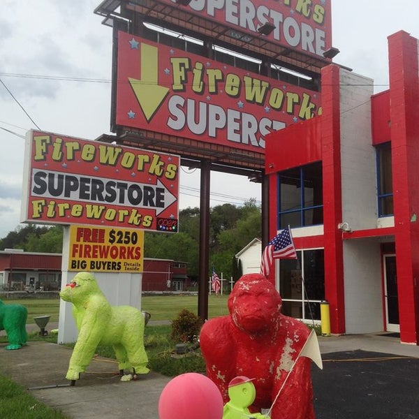 Gorilla Fireworks U.S.A. - Sevierville, TN
