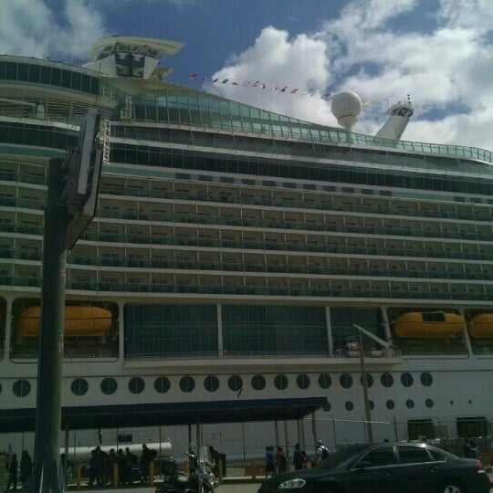 Photos at Port Everglades Terminal 29 - 4 tips