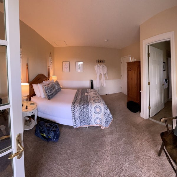 Ravenscroft Inn Bed & Breakfast - Port Townsend, WA