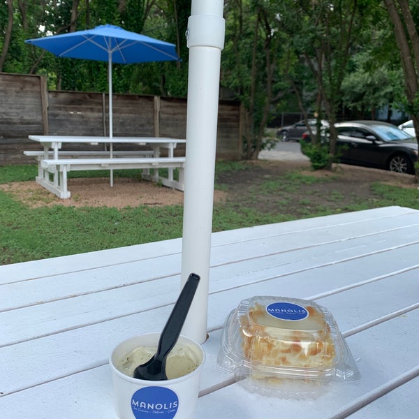 Manolis Ice Cream Pastries & Cakes - Bouldin Creek - Austin, TX