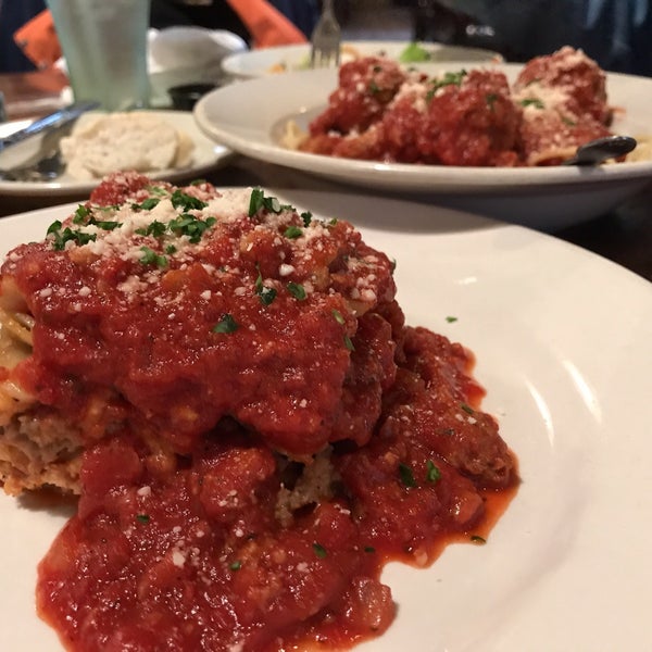 Photos at Spaghetti Warehouse - 51 tips from 2478 visitors