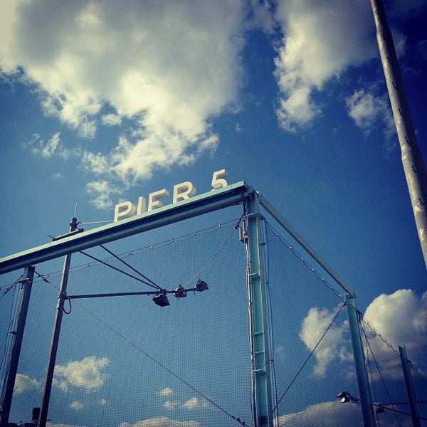 Brooklyn Bridge Park - Pier 5 - Pier in Brooklyn