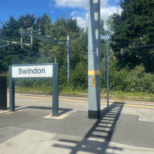 Swindon Railway Station (SWI) - 38 tips