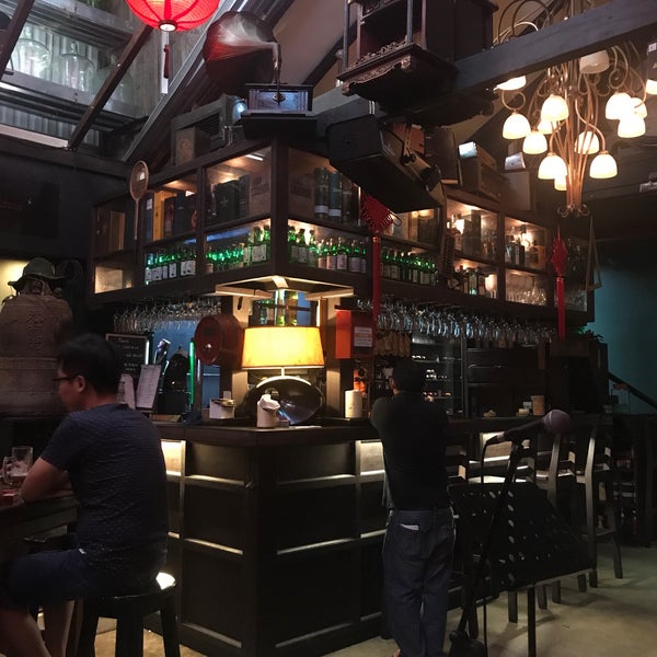 Backstage - Pub in Kuching