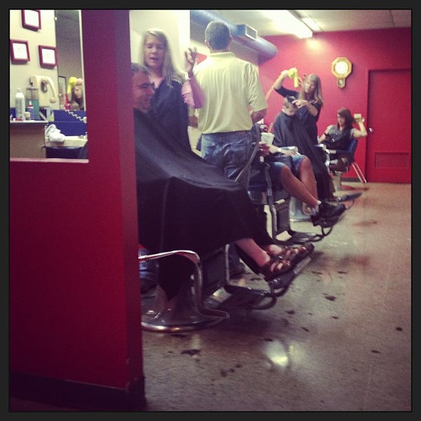 Hawkeye Barber Shop - Iowa City, IA